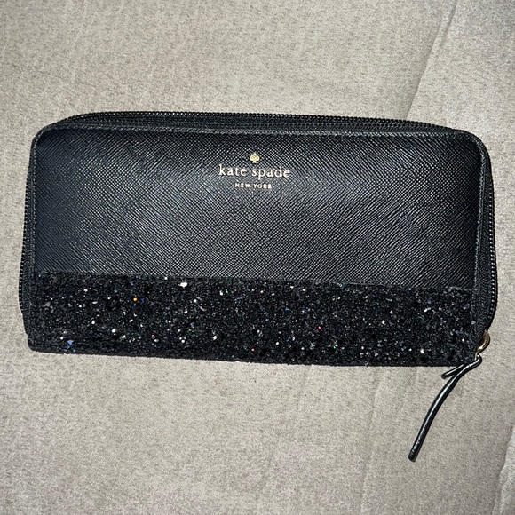 kate spade | Bags | Kate Spade Zip Around Wallet | Poshmark